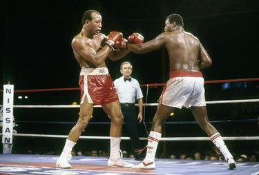 Larry Holmes vs. James (Bonecrusher) Smith - BoxRec