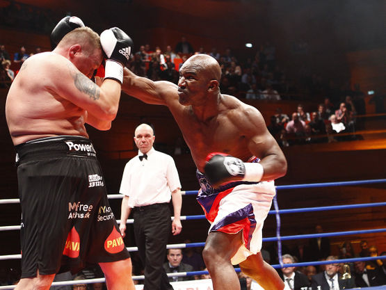 Evander Holyfield vs. Brian Nielsen - BoxRec