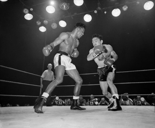 Carmen Basilio vs. Sugar Ray Robinson (2nd meeting) - BoxRec
