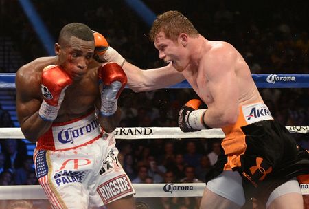 Saul Alvarez vs. Erislandy Lara - BoxRec