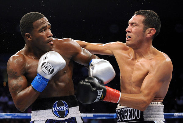 Adrien Broner vs. Vicente Escobedo - BoxRec