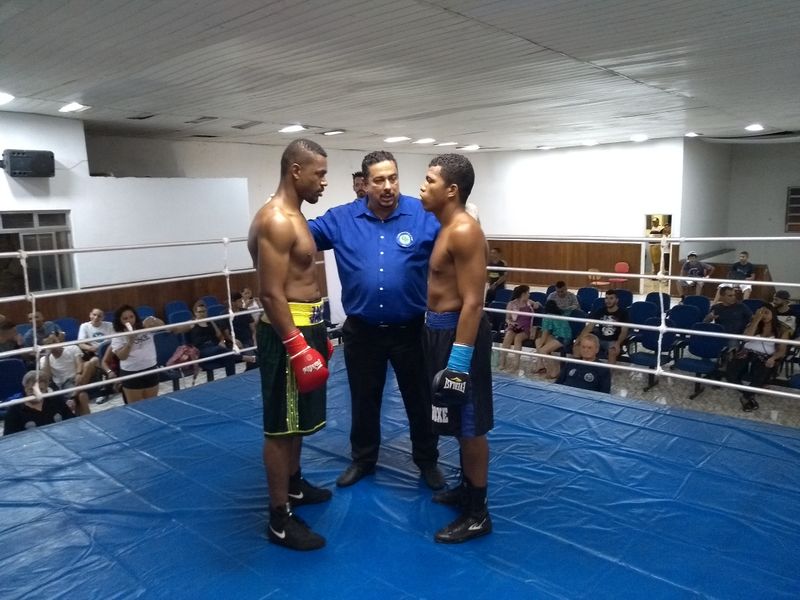 Jackson Junior vs. Paulo Henrique Santos - BoxRec