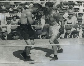 Jack Dempsey vs. Tommy Gibbons - BoxRec