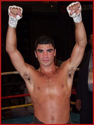 Ricky Quiles - BoxRec